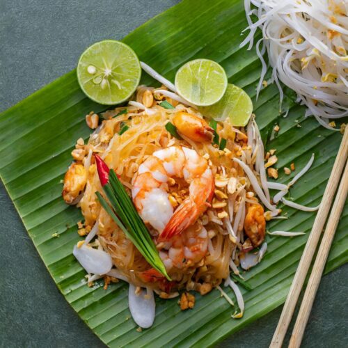 Thai Rad Na (Lad Na) Recipe - Sticky Rice Thai Kitchen