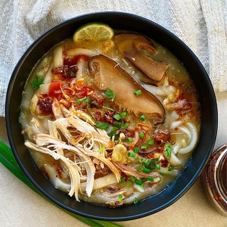 10 Minutes Khao Piek Sen Soup (Lao Chicken Noodle Soup) Recipe - Sticky ...